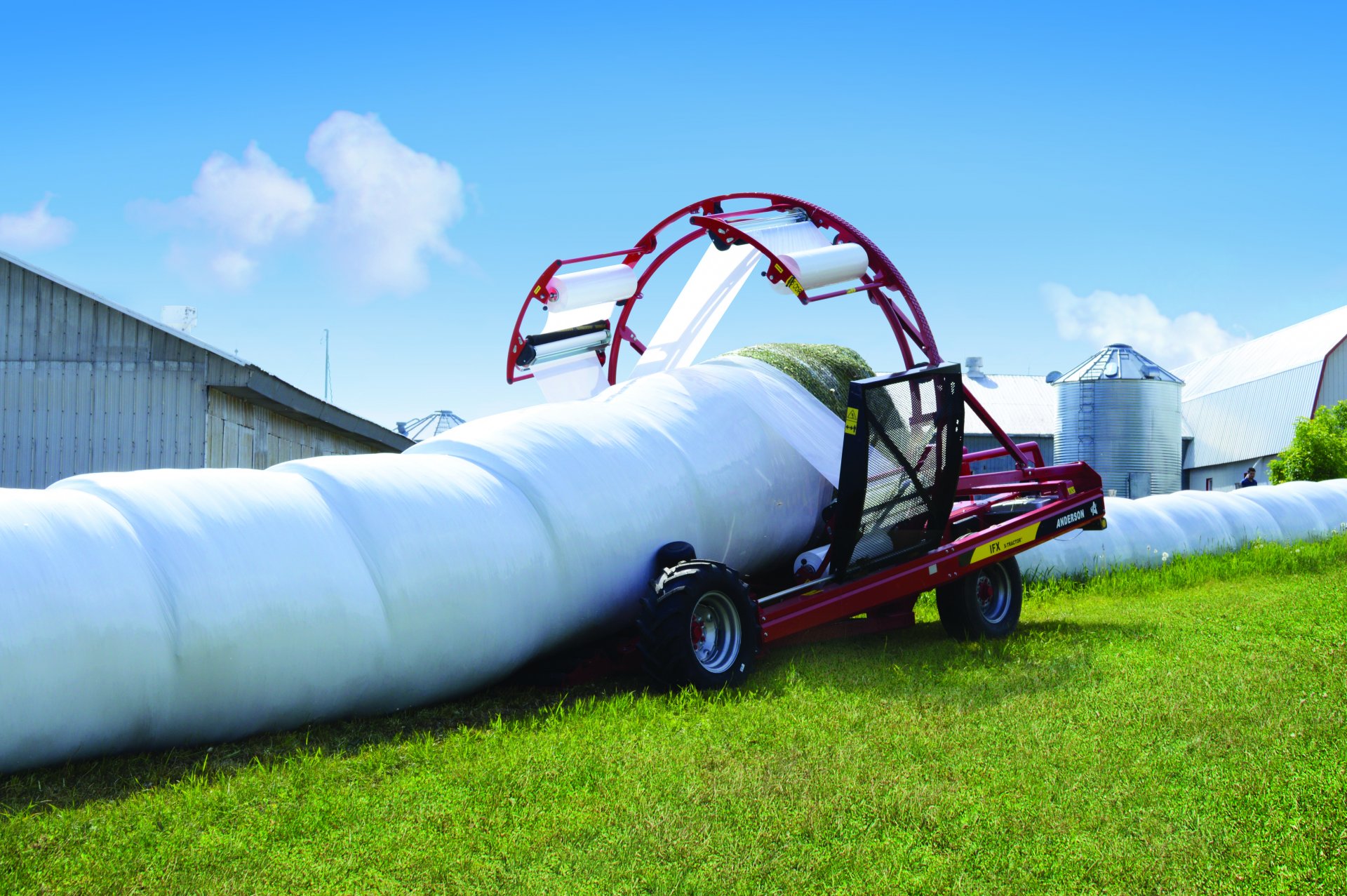 The Benefits of Wrapping Dry Hay | Groupe Anderson - Well Designed ...