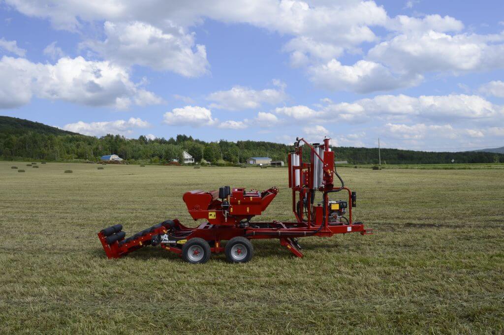 Farm Implements: 800HS Single Round & Square Bale Wrapper | Anderson Group