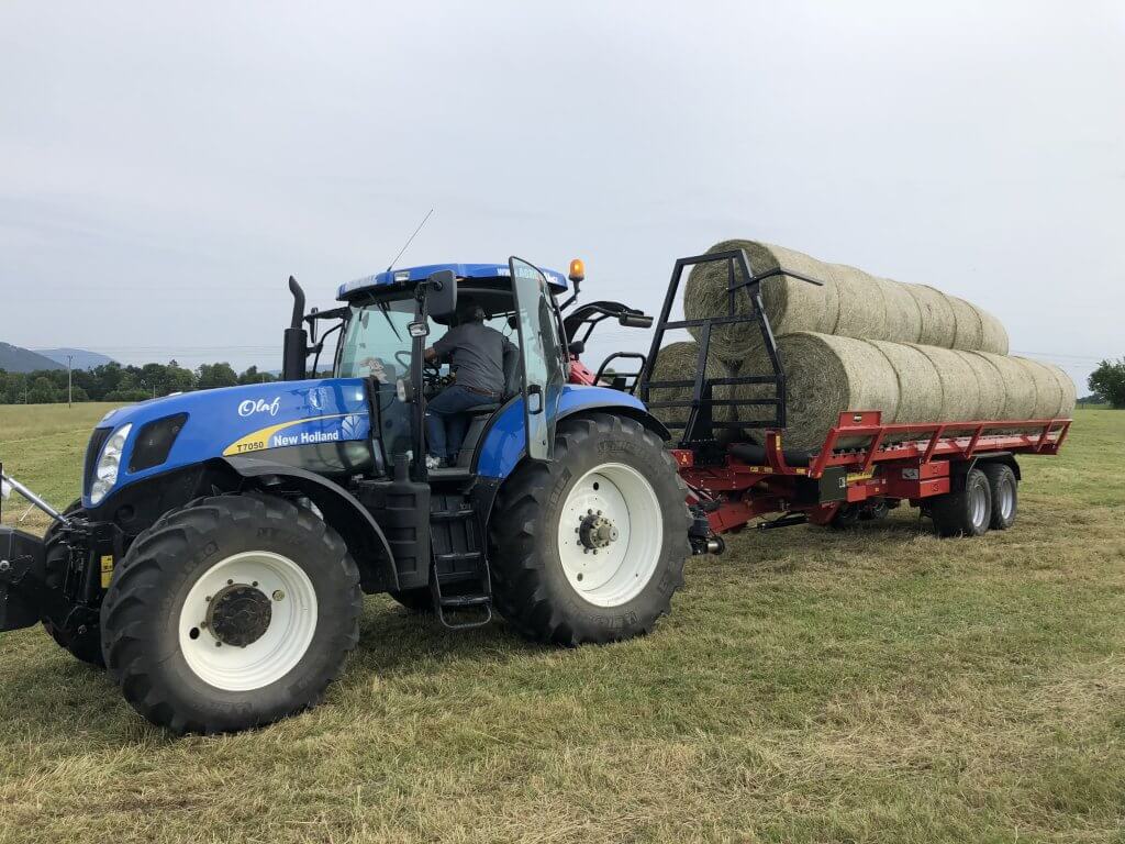 Hay Trailer – RBMPRO2000 Round Bale Farm Trailer | Anderson Group