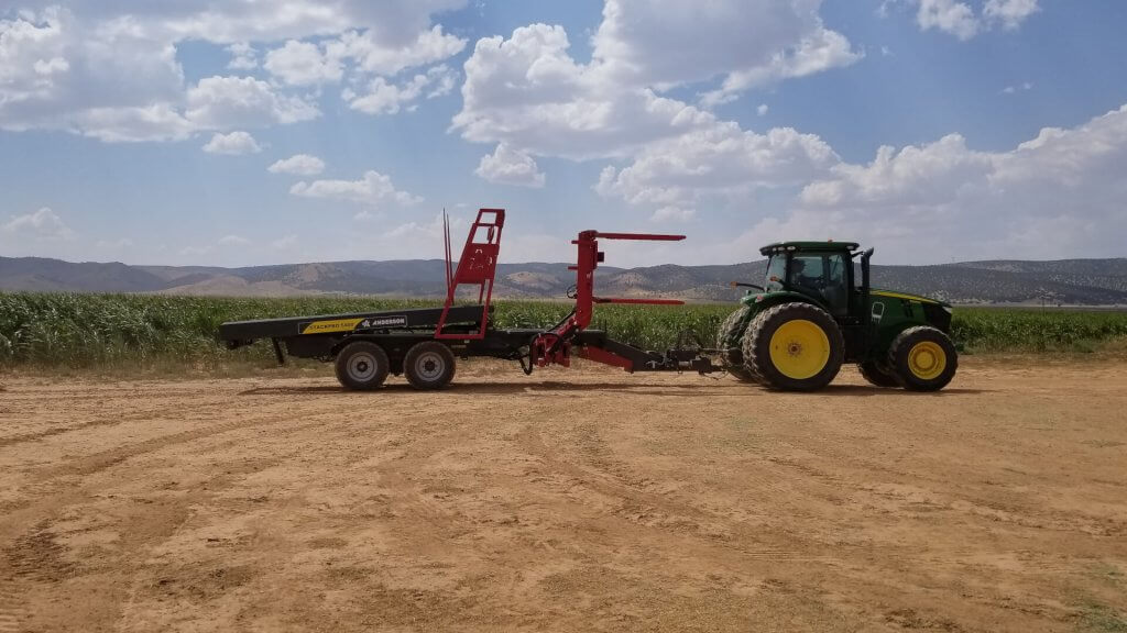 Hay Trailer – STACKPRO5400 Square Bale Farm Trailer | Anderson Group